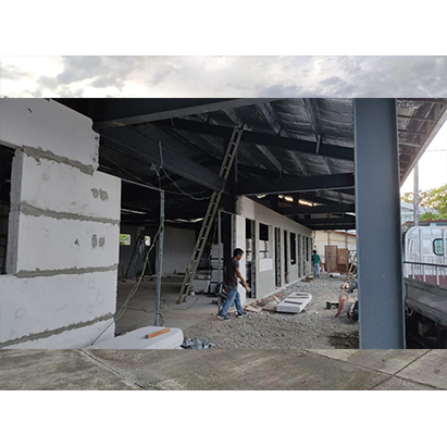 Prefab steel frame building with ALC panel